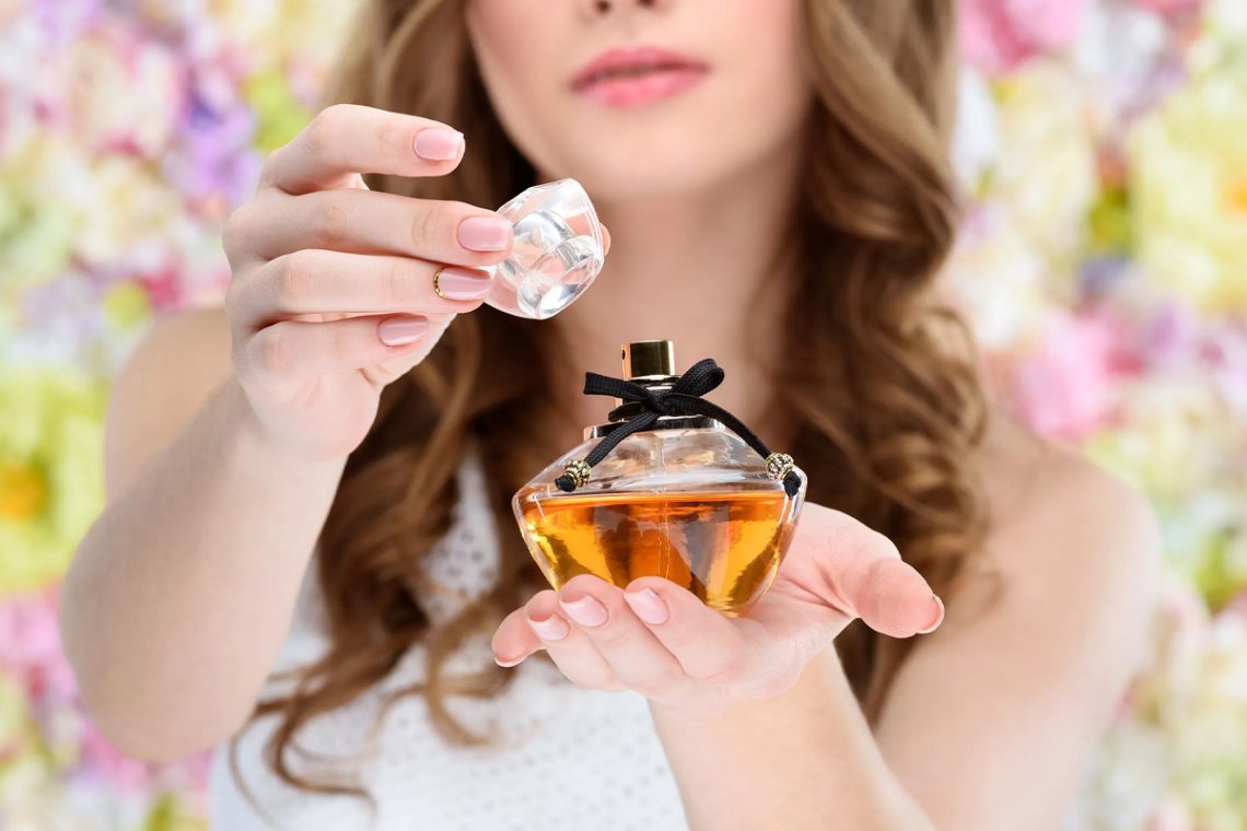 Cómo saber si un perfume es original, según los expertos