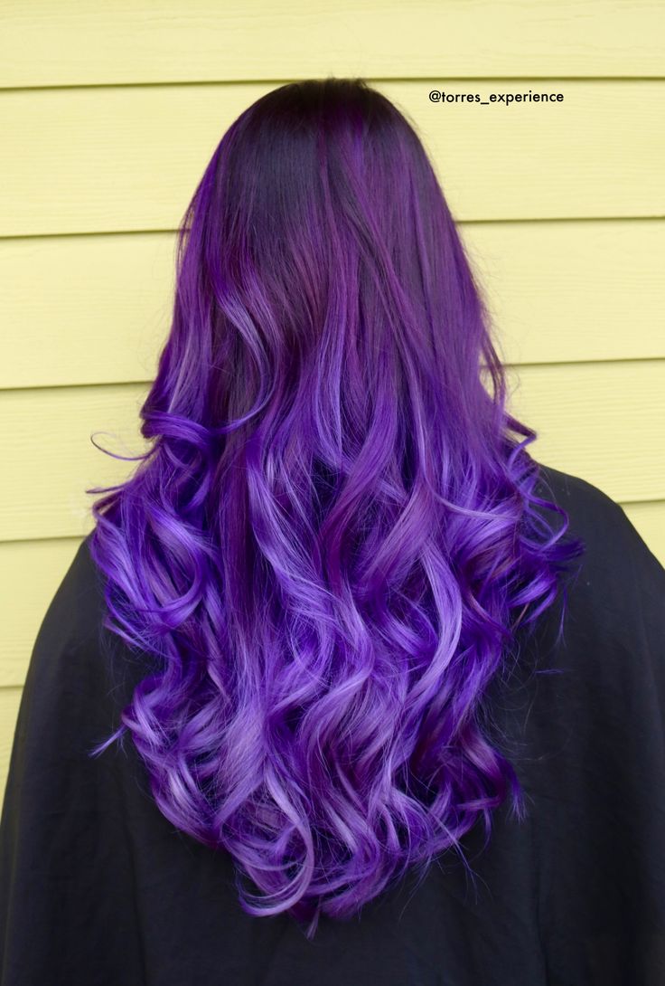 Inspírate con estas ideas de colores fantasía para el pelo