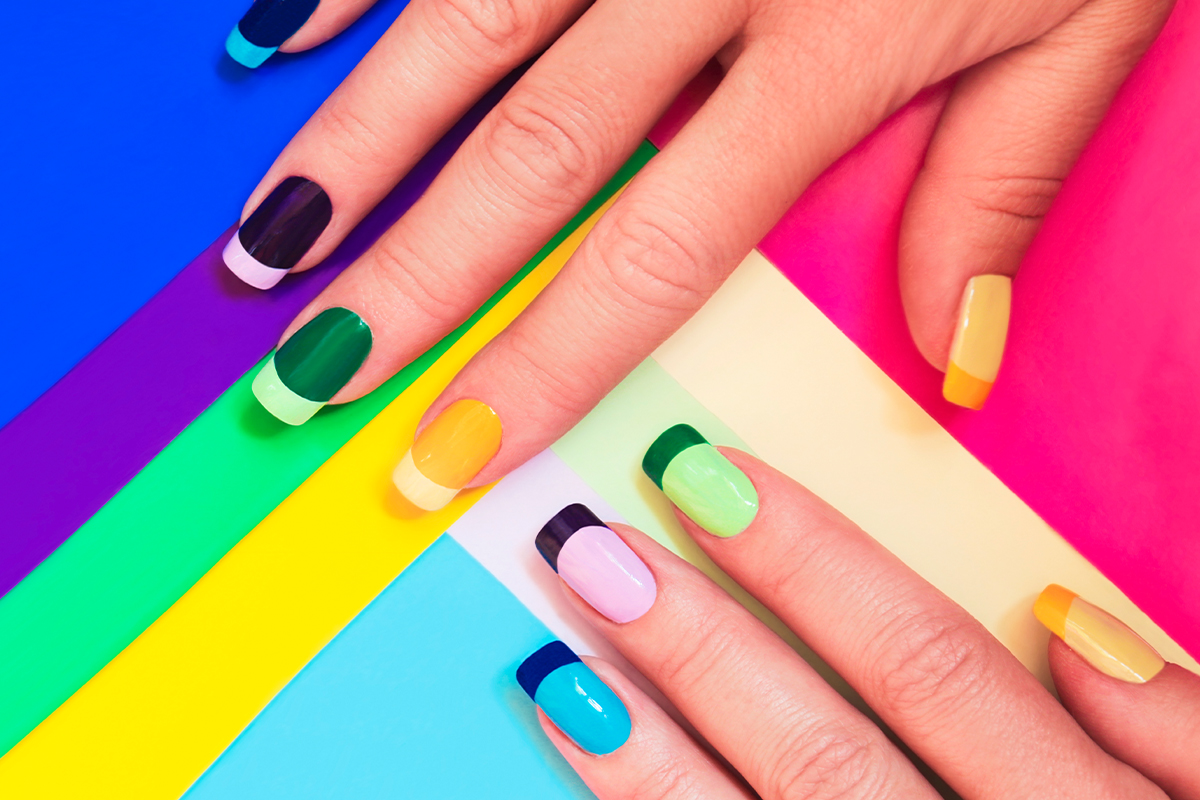 Inspírate con estos diseños de manicura francesa de colores