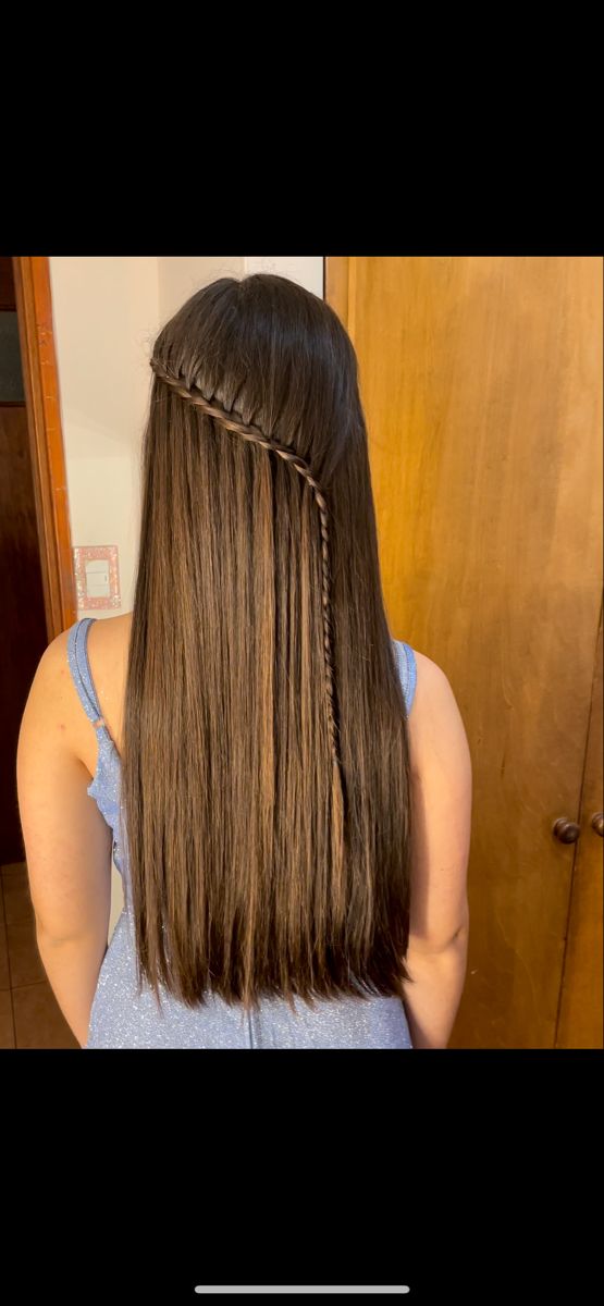 Las 7 mejores ideas de peinados con trenzas y pelo suelto