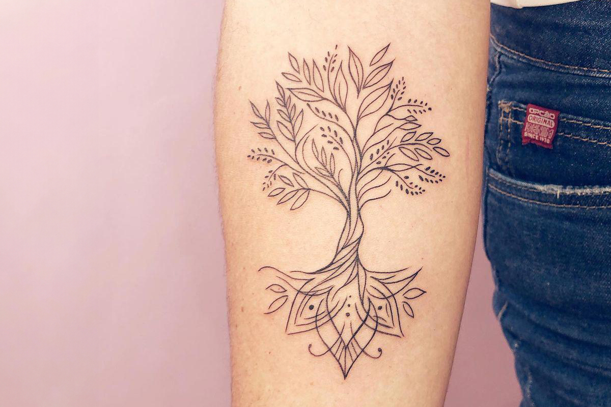 Arbol Raices Tattoos Black Ink Tree Roots Tattoo