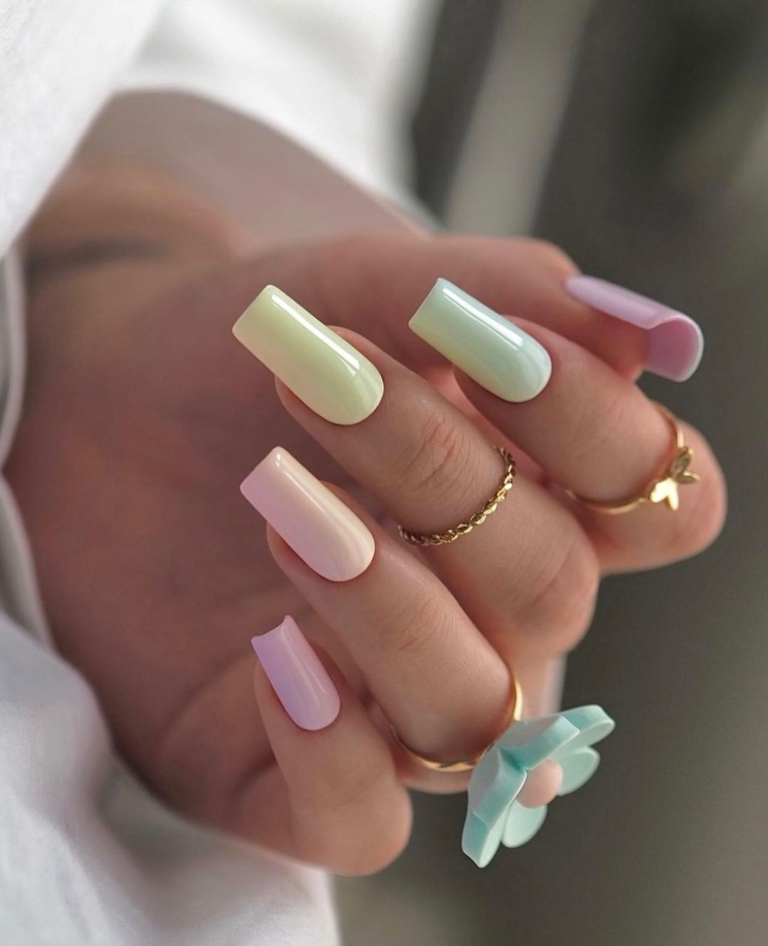 Uñas ombré: cuando el minimalisto se junta con la manicura francesa