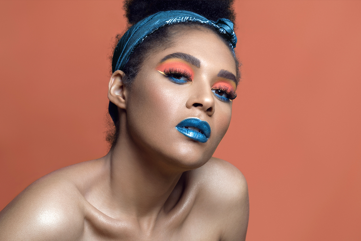 Guía para un maquillaje de contraste alto perfecto