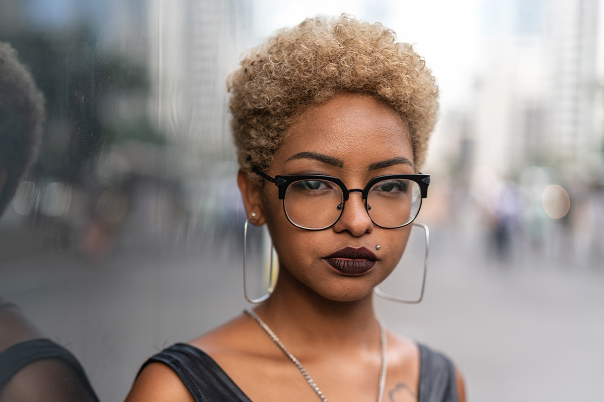 Consejos para teñir el pelo afro